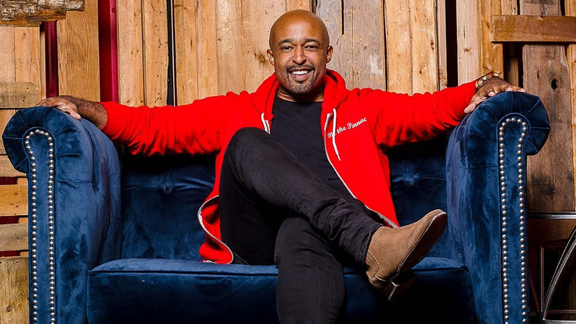 Mike Muse – Politics X Pop Culture